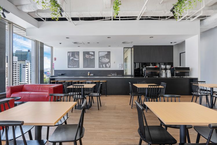 澳洲語言學校推薦：10所熱門澳洲語言學校、25個校區帶你一次了解！ - 新飛留遊學中心