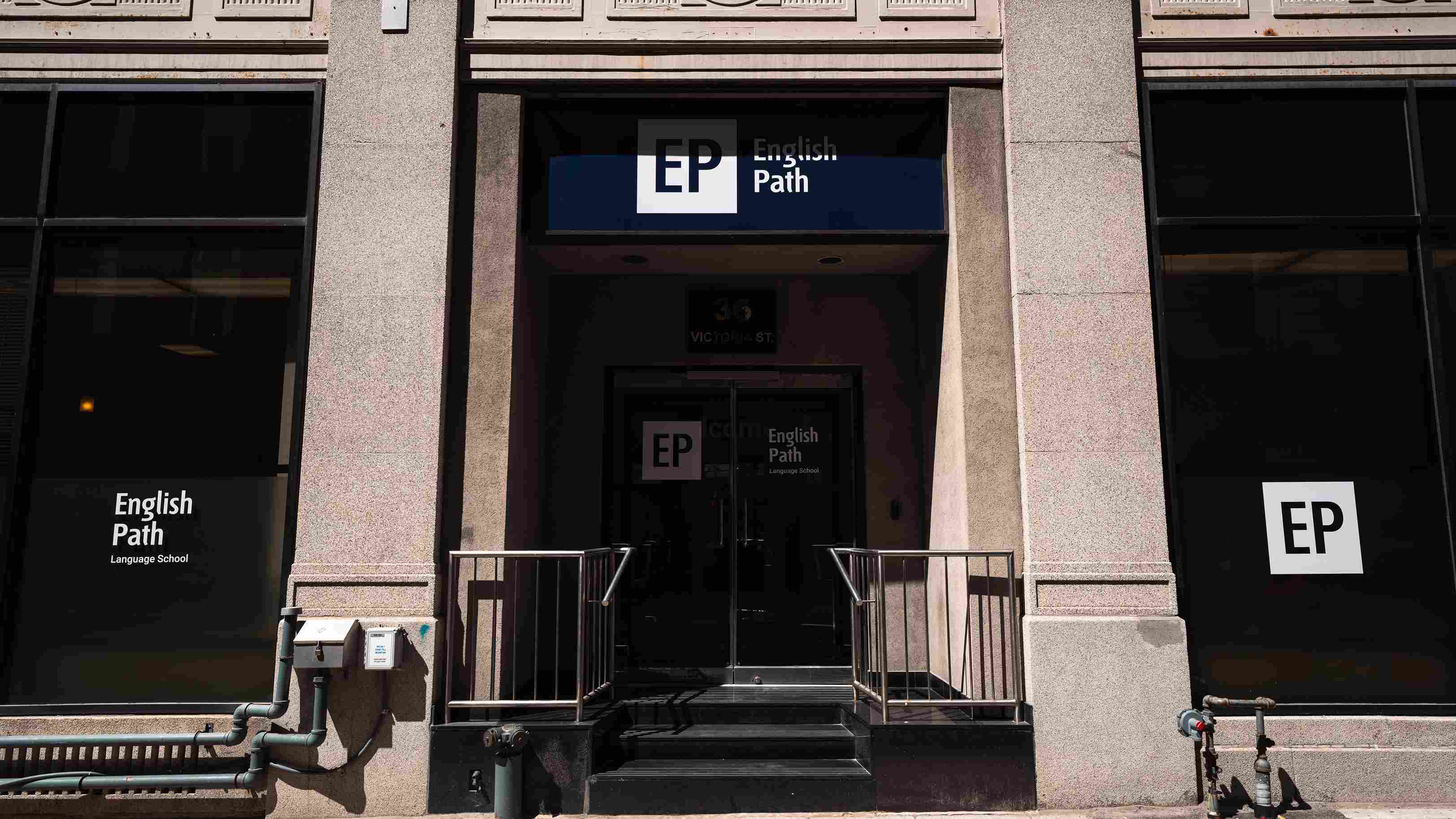 English Path 加拿大語言學校 多倫多分校/加拿大遊學 - 新飛留遊學中心