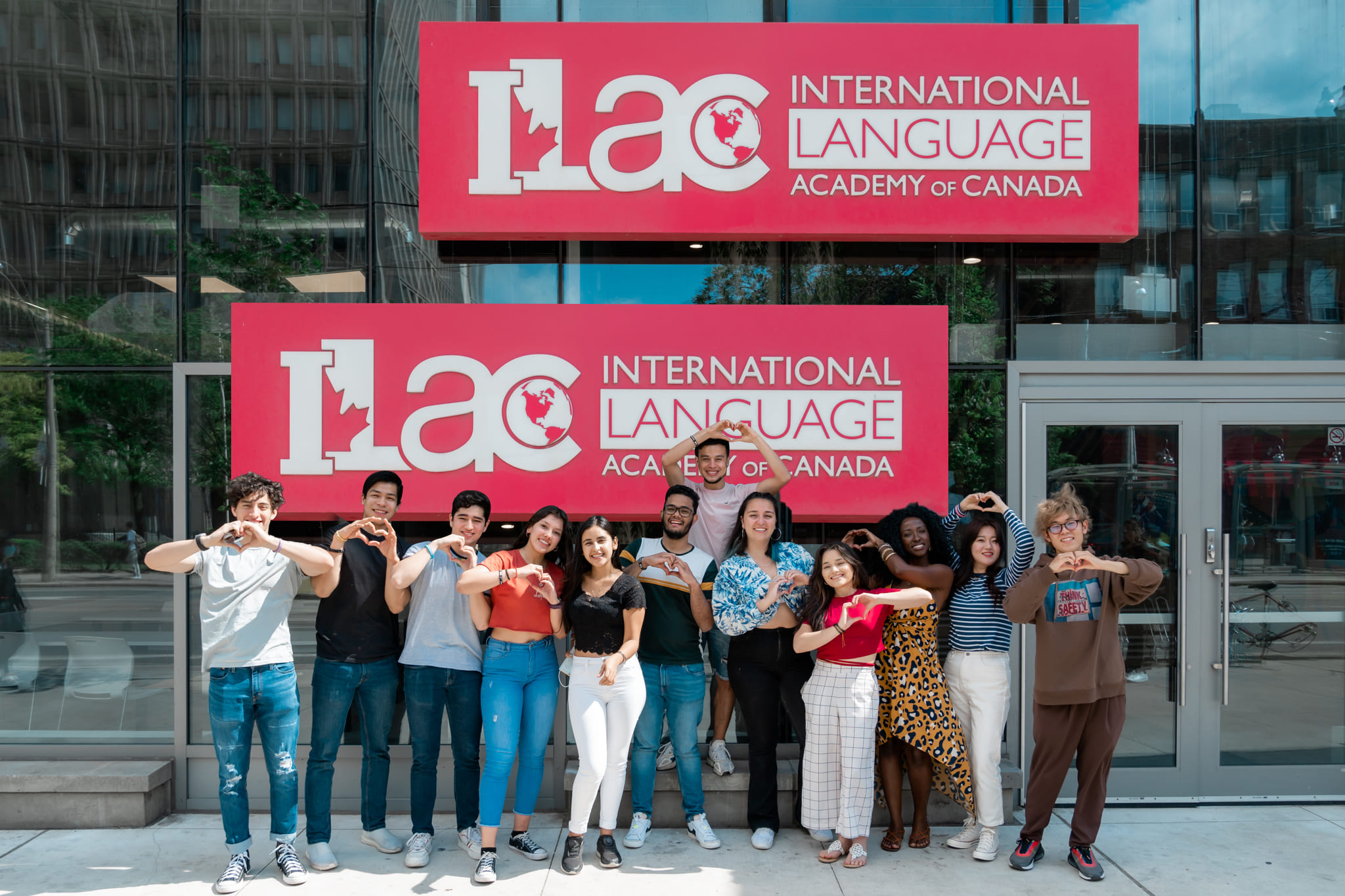 12/18(三) 加拿大打工遊學線上講座｜ILAC 加拿大學校親自講解 - 新飛留遊學中心